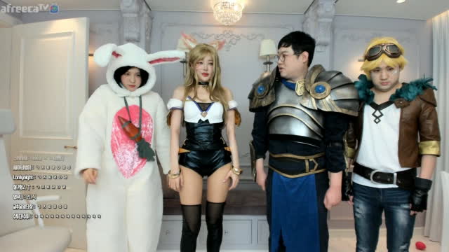 [클립]아윤 KDA아리코스프레 공개합니다 릴카X감스트X킴성태 롤 코스프레 | SOOP VOD