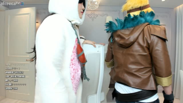 [클립]아윤 KDA아리코스프레 공개합니다 릴카X감스트X킴성태 롤 코스프레 | 아프리카TV VOD