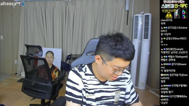 [클립]★레전드★아기아현 감순이 10시합방★ | SOOP VOD