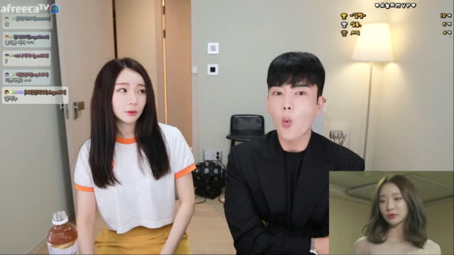 [클립] AV배우 수아 님과의 첫만남 ... | SOOP VOD