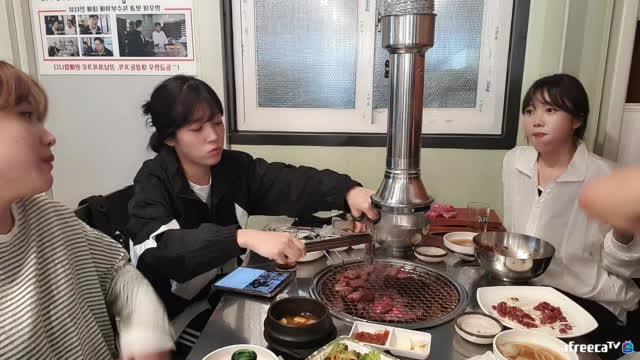 [클립]보혜 x핫바x하블리x수입뿌드 고깅 | SOOP VOD