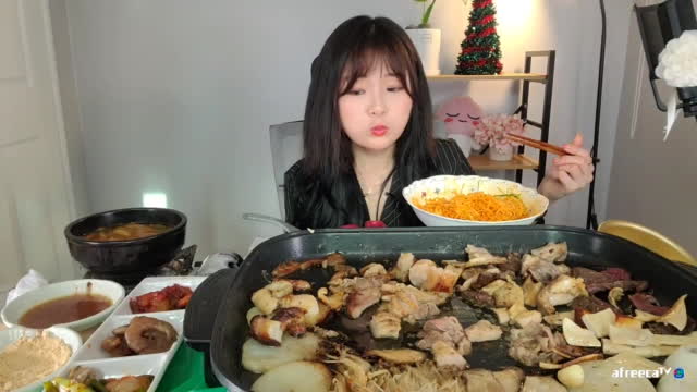 [클립](생)소곱창 3KG 대환장파티 먹방 | 아프리카TV VOD