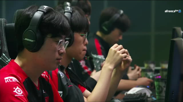[클립][RNG vs T1] 2022 MSI 결승전 | SOOP VOD