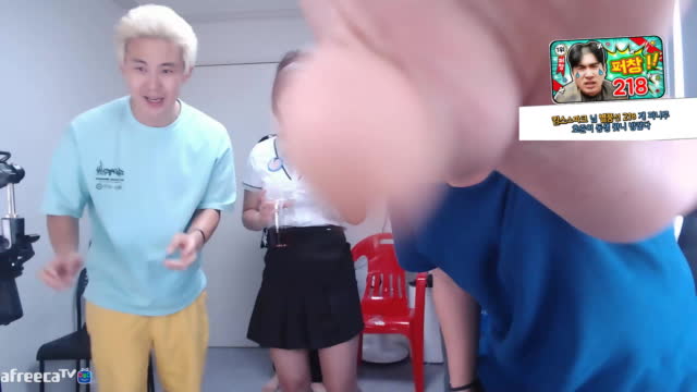 [클립] [FV]박퍼니에게 별풍선 218개 선물 | SOOP VOD