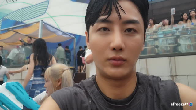 [클립]남순 NSU VVip석 워터밤 | 아프리카TV VOD