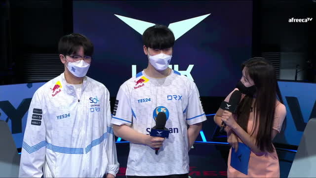 [클립][KDF vs DRX] 2022 LCK Summer Split | SOOP VOD