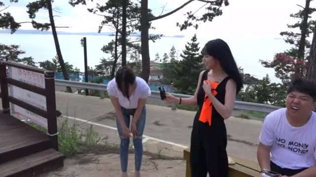 일자 배꼽 여자 4호 | SOOP VOD