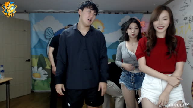 [클립]MSG 스타판으로 오려고하는 여캠들 | SOOP VOD