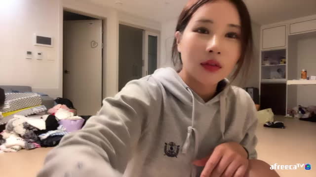 [클립] BJ쩔밍~에게 별풍선 170개 선물 | SOOP VOD