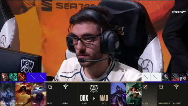 [클립][DRX vs MAD] 2022 LoL 월드챔피언십 플레이 인 스테이지 Day4 | SOOP VOD