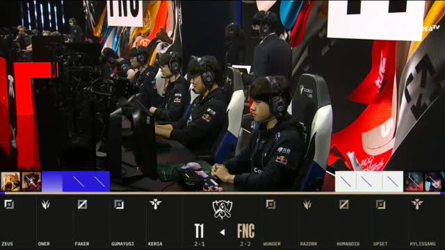 [클립][T1 vs FNC] 2022 LoL 월드챔피언십 그룹 스테이지 Day5 | SOOP VOD