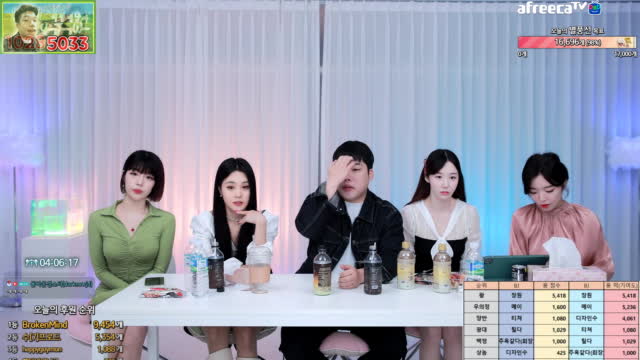 [클립] [7]디자인수에게 별풍선 155개 선물 | SOOP VOD