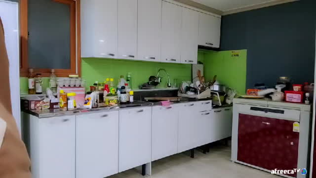 [클립] BJ가왕♪에게 별풍선 128개 선물 | SOOP VOD