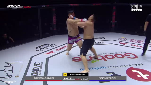 [클립][로드FC063] 명현만 vs 황인수 스페셜매치 | SOOP VOD