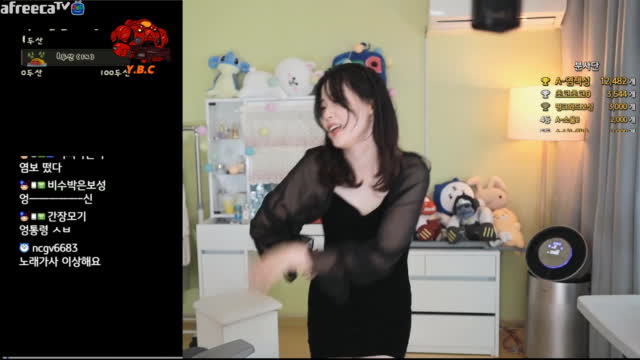 [캐치]YBC 하블리 스타하기 전 춤벌이....5oo개에 댄스감니다 | 아프리카TV VOD