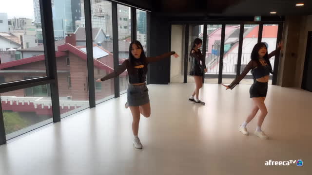 [캐치][BJ취미동아리2기] 3화 커버댄스촬영날 단잉x디임x보라x민지 _ jup | SOOP VOD