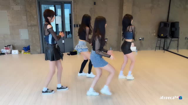 [클립][BJ취미동아리2기] 3화 커버댄스촬영날 단잉x디임x보라x민지 _ jup | SOOP VOD