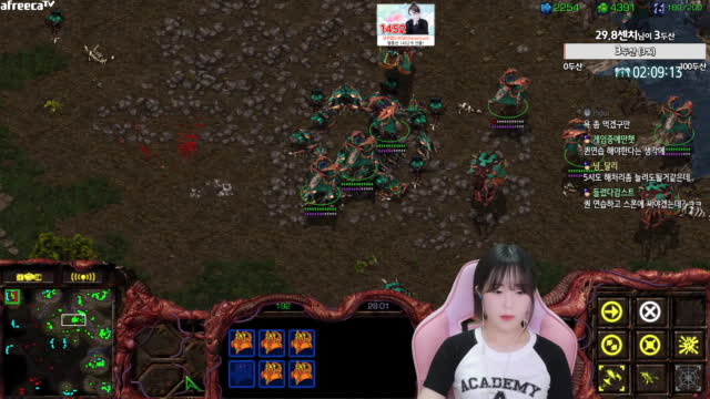 [클립]요닝VS뚜미언니 32 철기빵테스트D-6 | SOOP VOD