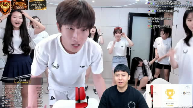 [클립]철구x기뉴다 풀발373스타대회 결승전 JSA vs 나사 상금3천만원 | SOOP VOD