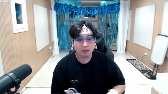 [캐치][ASG] 곧 생일이에요!!! 같이 한잔하실 BJ분 오세요 (우)편한세상 | 아프리카TV VOD