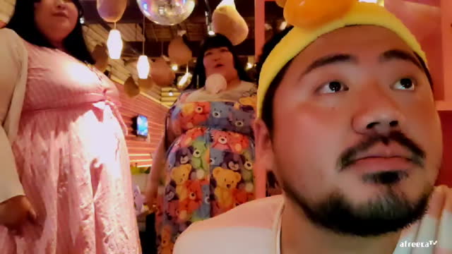 [클립]몸무게총합 400kg 뚱녀메이드 카페 ㄱㄱ 일본오사카🇯🇵 도톤보리 해외여행 노방종 | SOOP VOD