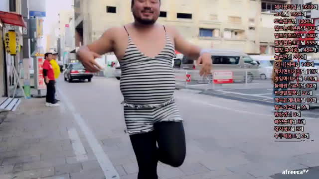 [클립]합이400kg 뚱녀카페 갑니다 일본오사카🇯🇵 도톤보리 해외여행 노방종 | SOOP VOD