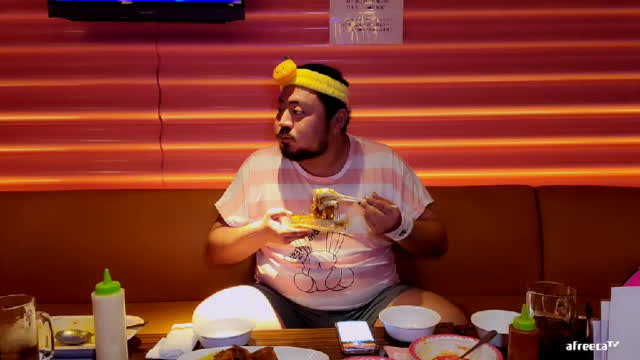 [클립]몸무게총합 400kg 뚱녀메이드 카페 ㄱㄱ 일본오사카🇯🇵 도톤보리 해외여행 노방종 | SOOP VOD