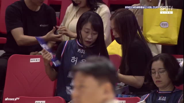 [클립]2023 KBL 컵대회 4강 KT vs KCC | SOOP VOD