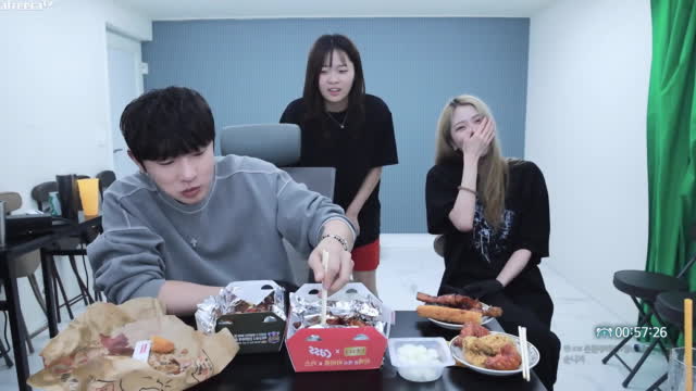 [캐치]케이 BBQ 후반양반 자메이카 먹방 오늘 유스 퇴학고사 [케이대x케크루] | SOOP VOD