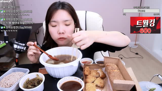 [클립]샤브샤브 먹방 ~!!!!!!!!!!!!! 801/2000 | SOOP VOD