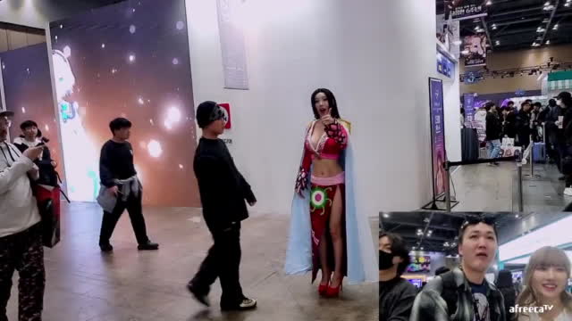 [캐치]아프리카 대표오타쿠 나는푸르 X 홍타쿠 AGF 현장 중계 [감스트:감7컴퍼니] | SOOP VOD