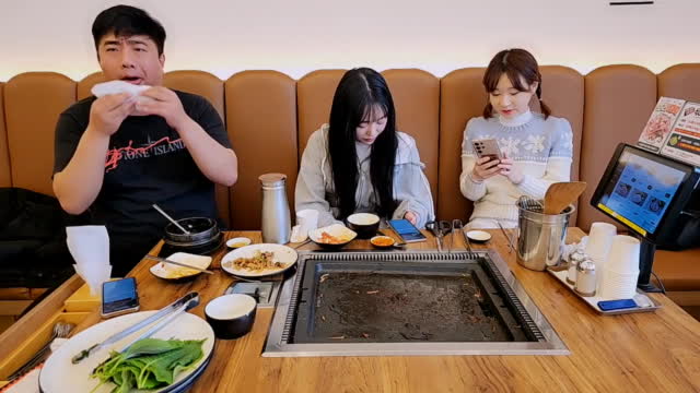 [캐치]생)대패챌린지2일차 3.3kg 50분안에먹기 선수 모시러갑니다 박비서x범프리카 | SOOP VOD