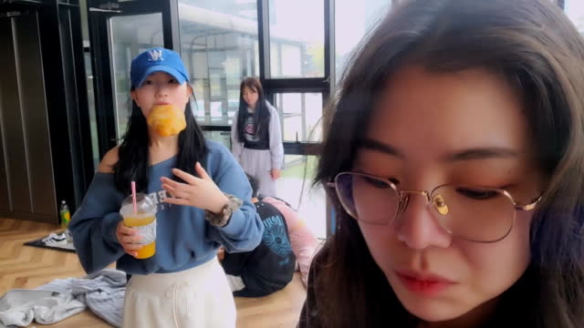 [캐치]수니그룹m22 밤새 뭔 일 있었어? | SOOP VOD