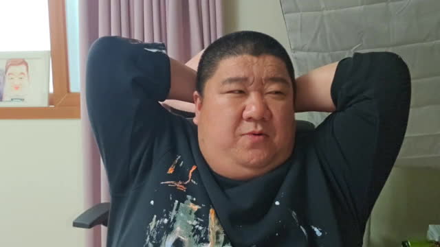 [클립] [302]엄삼용에게 별풍선 1302개 선물 | SOOP VOD