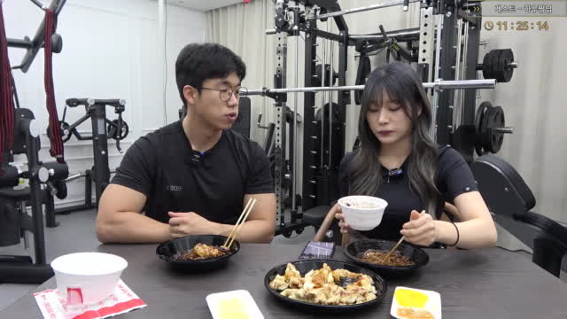 [캐치]트위치에서 같이 넘어온 미녀게스트와 지옥의 오프라인PT 수업합니다 (w 하루짱) | SOOP VOD