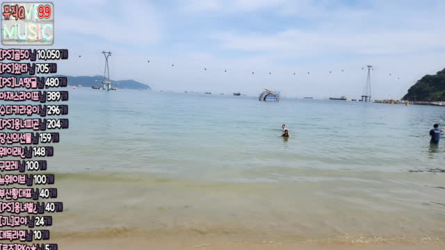 [클립]부산 3일차: 송도 비키니 X 첫 바다 입수 미션 (열혈:곰50) | SOOP VOD