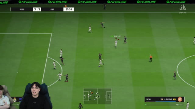 [클립]뿌꾸VS빅윈 감독대전 인간BJ VS 버튜버BJ 감컴퍼니 피파4 | SOOP VOD