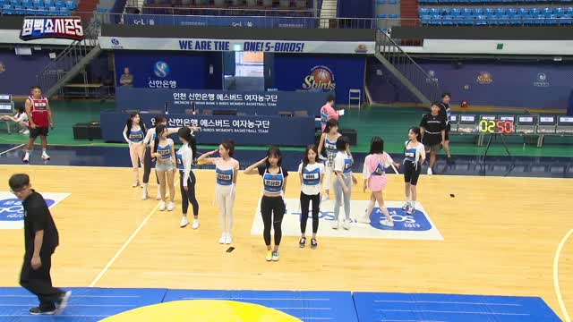 [클립] 씨나인 단체 시그 [30000] | SOOP VOD