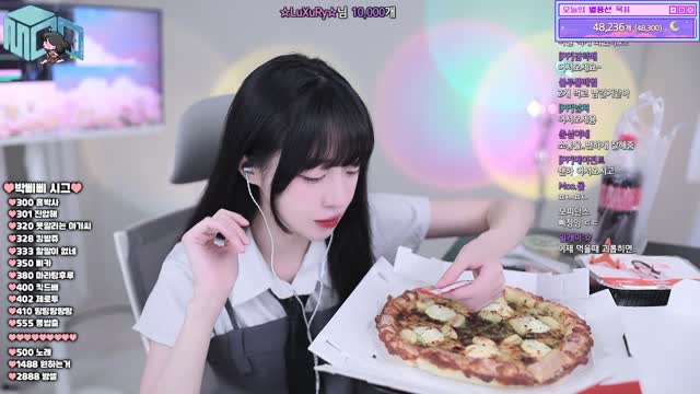[캐치]무엔터 살아돌아왔습니다... 8월 3kg 찌우기 들어갑니다. 현재43kg | 아프리카TV VOD