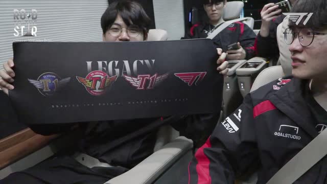 [클립]T1 Road To The Star 벤츠 퇴근길 라이브 | SOOP VOD