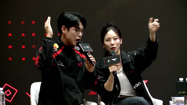 [클립][SK텔레콤 0 x T1] 녹음회 팬미팅🎙 | SOOP VOD