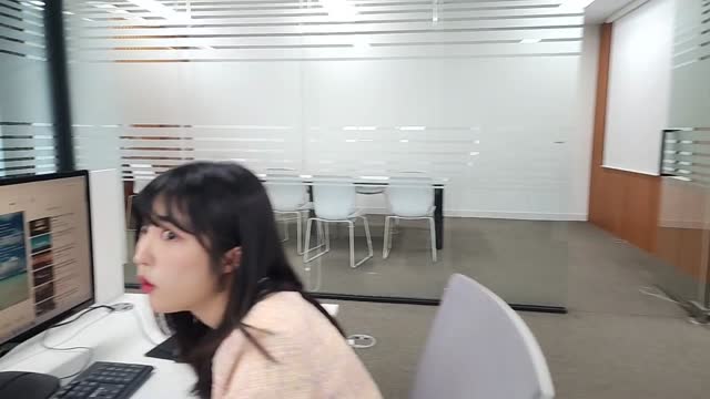 [클립]MZ상사 1화 내말이 들리세요.. | SOOP VOD