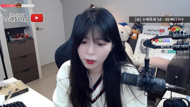 [클립]겜 소리에 놀라시는 수힛님 ㅋㅋㅋ | SOOP VOD