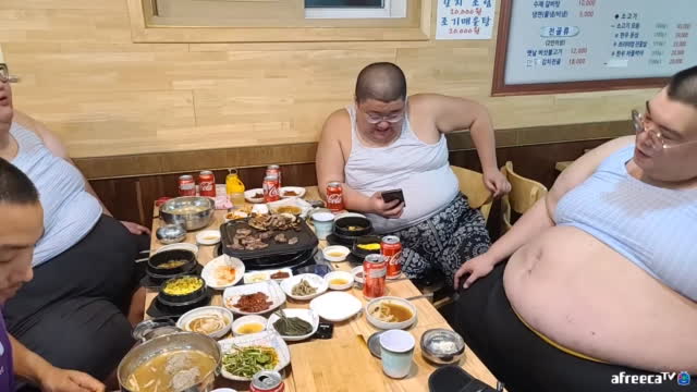 [클립]목살 먹방 320kg빅죠 270kg빅현배 160kg엄삼용 | SOOP VOD
