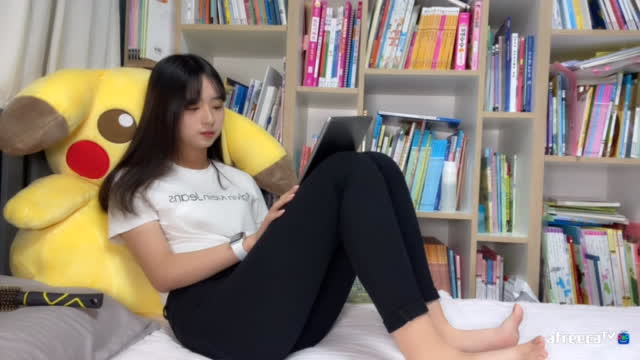 [클립]18살 고딩 신입여캠 200일 10당 스쿼트 1 100당 뽑기 1 꽝X | SOOP VOD