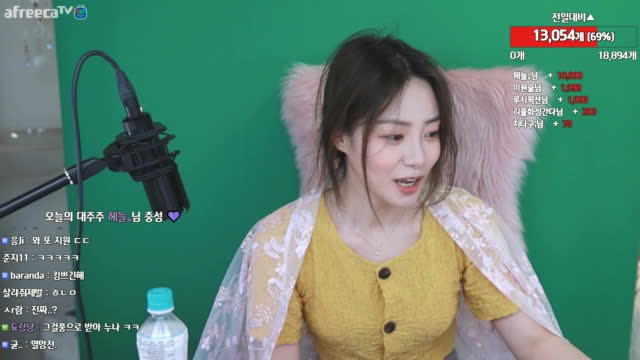 [클립]꽃님 저도 전설 뽑아볼게용 오딘재밌겠다 토르09 | SOOP VOD