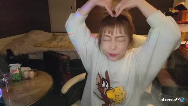 [클립]뽀이루:3 소통해요 ㆍ내일 S22울트라 생겨용ㆍ | SOOP VOD