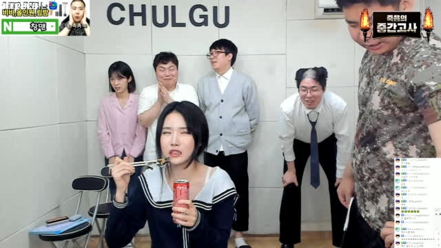 [철기중대] 식용개구리 먹는 철구x팥순 ㅋㅋㅋㅋ.avi | SOOP VOD