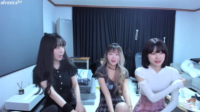 NSU 아리엘x맑음x민지 남순궁 뒷방 응원단 | SOOP VOD