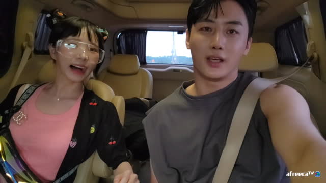 [클립]남순x유소나 3년만에 야방 워터밤 모르면 드루와 NSU | SOOP VOD